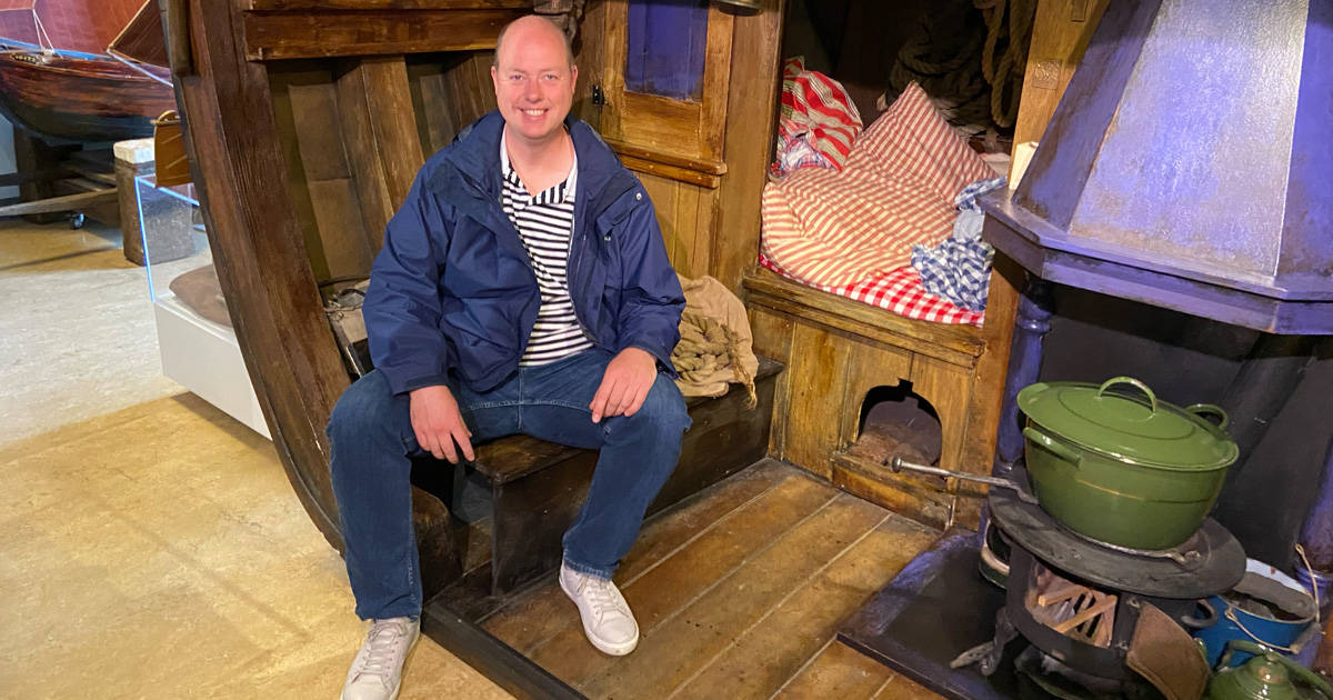 Volendam And Marken Day Trip: Tourist Trap Or Worth It? 🐟